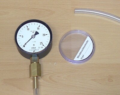 Stationary wind pressure gauge : Weiblen